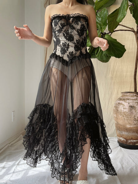 Vintage Strapless Ruffle Negligee - L | G O S S A M E R